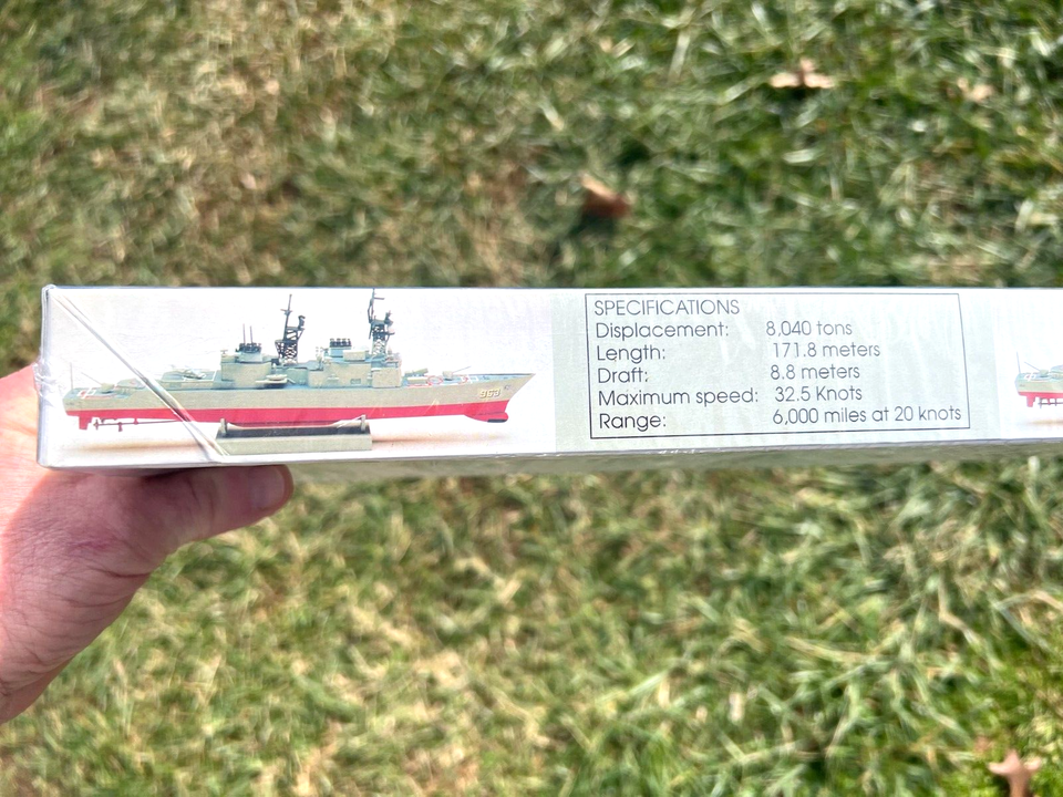 Spruance Class US Navy Destroyer Minicraft Model Kits (New Sealed Box ...