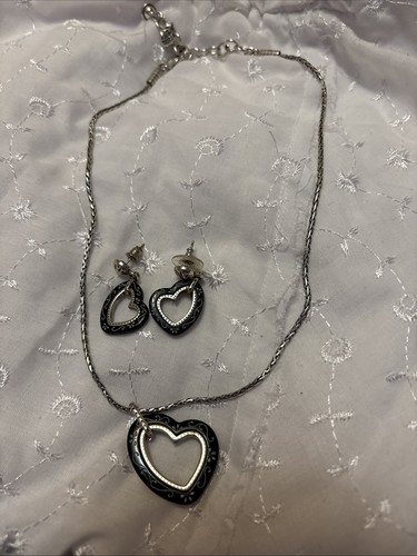 Brighton Metro Heart Black White Swirls Necklace & Earrings Set | eBay