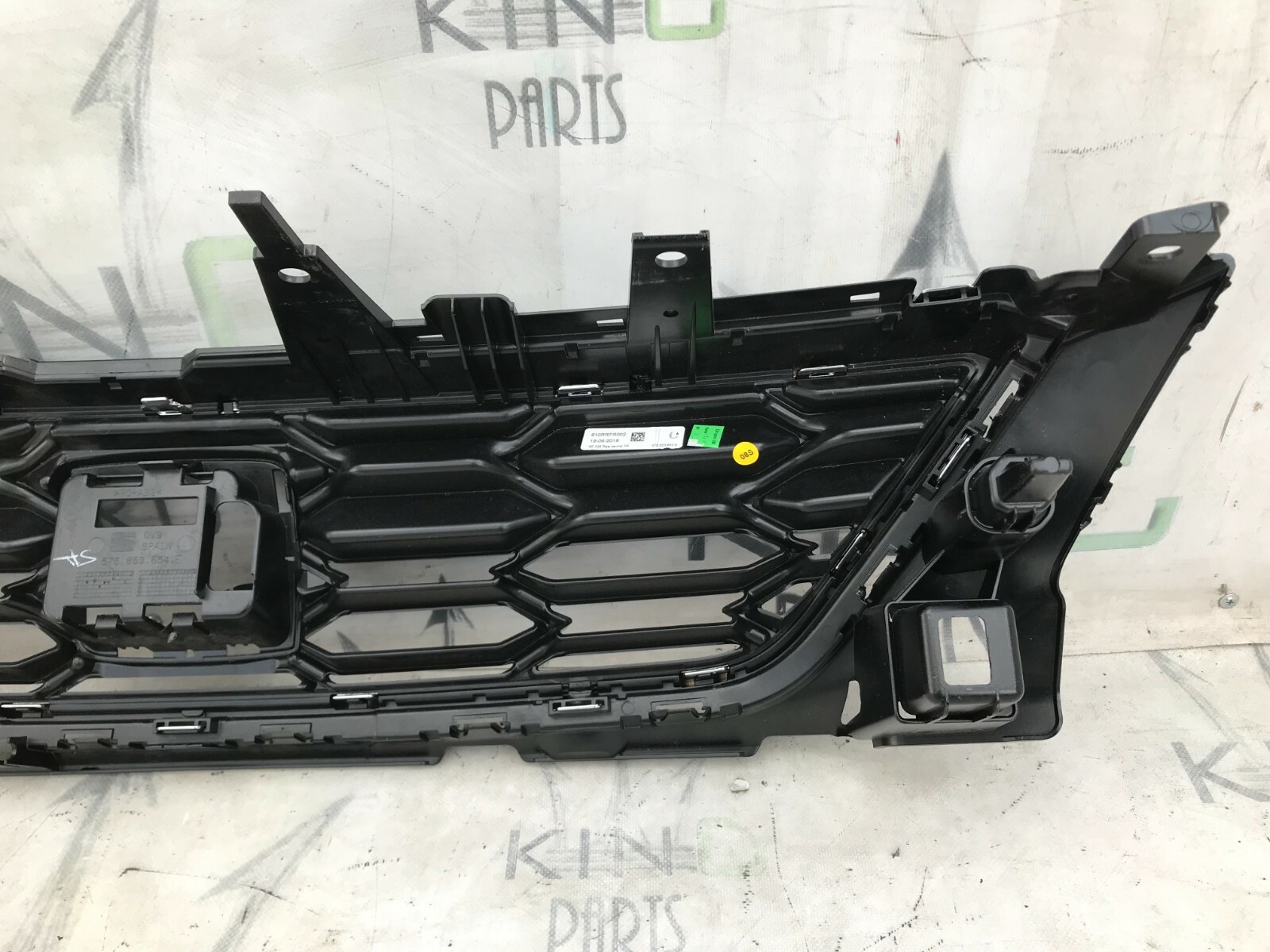 SEAT ATECA FR LINE FRONT BUMPER GRILL WITH CHROME 575853654E GENUINE ...