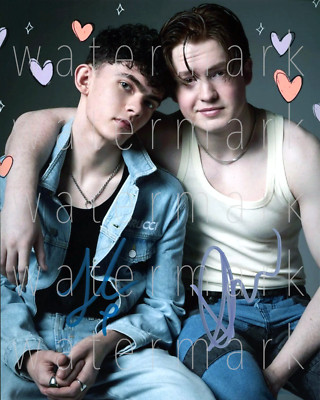 Heartstoppers signed Joe Locke Kit Connor 8X10 print photo poster ...