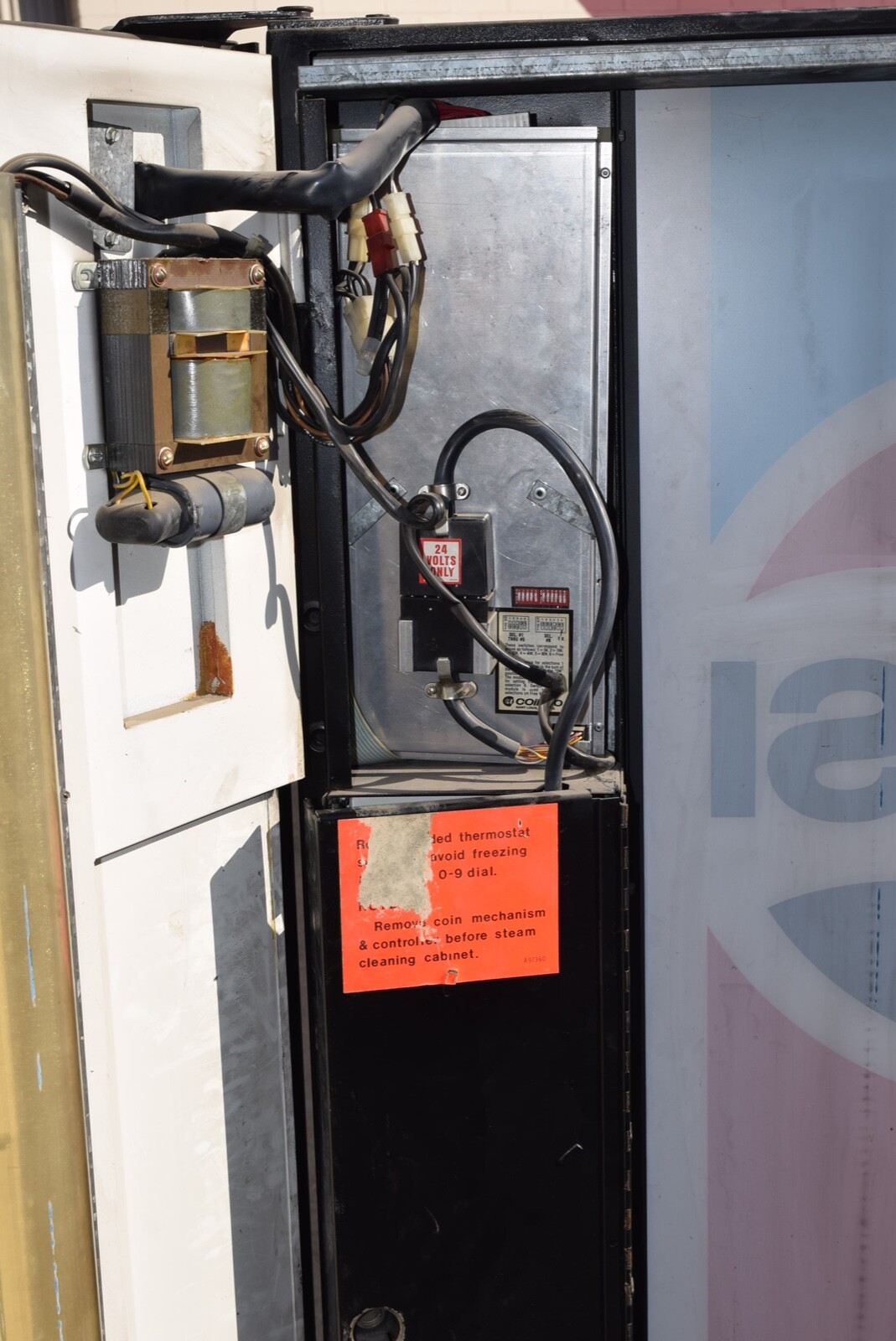 Vintage Pepsi Machine Coin Operated 1980's | eBay