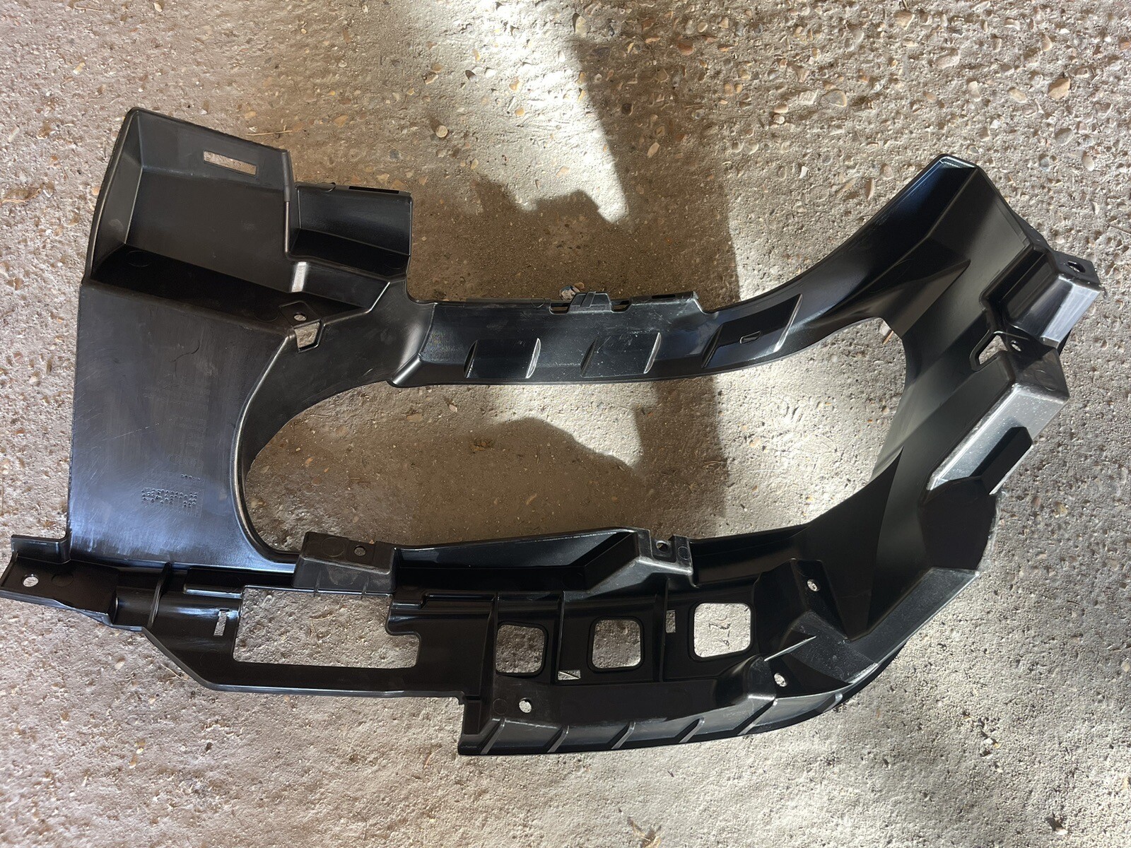 OEM AUDI A5 B9 S LINE DIFFUSER RIGHT EXHAUST BRACKET 8W6807348A | eBay UK