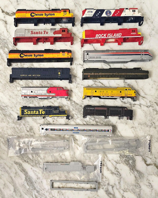 Atlas Athearn Tyco HO Scale Lot of 17 Diesel Locomotive Shells and ...