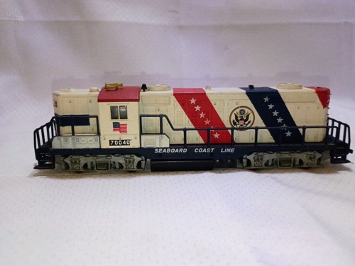 AHM Ho Scale 70040 Seaboard CoastLine Spirit of 1776 GP-18 Unpowered ...