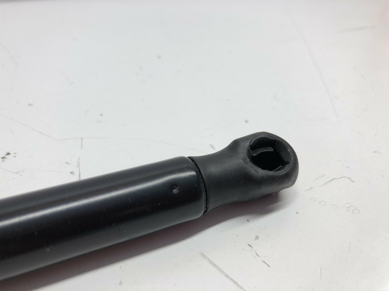 MERCEDES-BENZ E-CLASS W212 Front Left Bonnet Strut A2048800029 2015 LHD ...