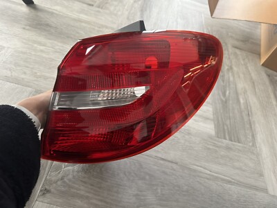 Mercedes B Class W246 2012-2015 Rear Light Lamp Clear Indicator Drivers ...