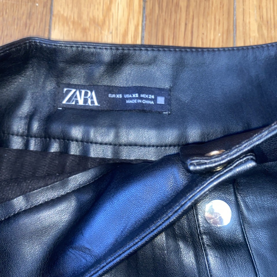 ZARA Black Faux Leather Pleated Mini Skirt Gold Snap Front Buttons Size ...