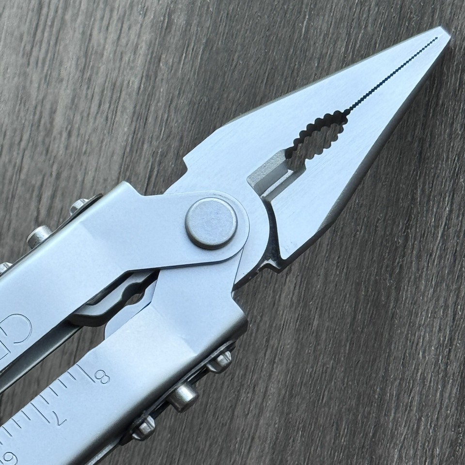 Special edition Gerber MP600 Deluxe Multi-Plier w/sheath and Tool Kit ...