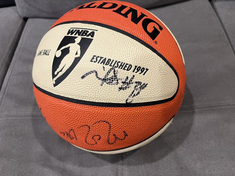 Official WNBA Spalding game Basketball Signed Autographed From 2010’s ...