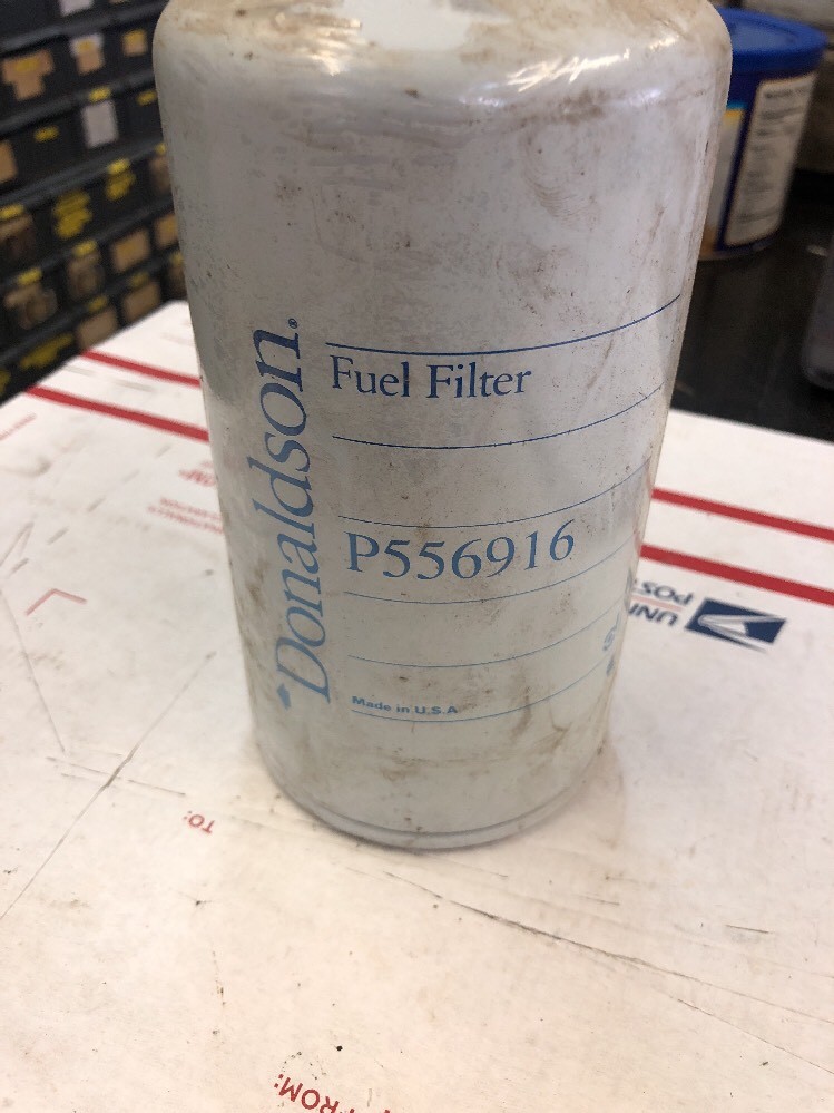 DONALDSON P556916 - Fuel filter cross reference