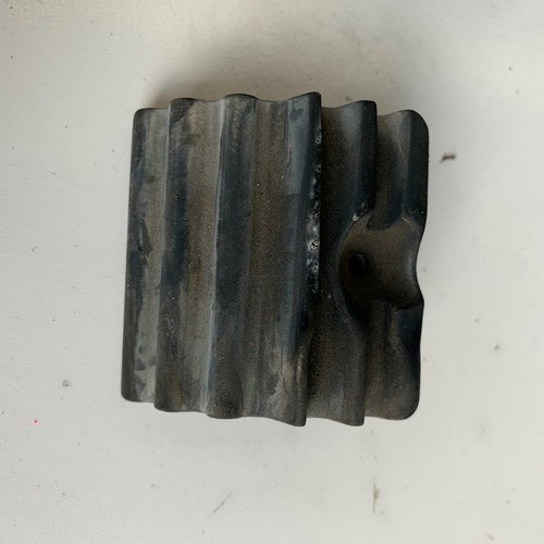 Triumph Tiger 1050 115NG 2010 Fuel tank rubber body mount rest pad ...
