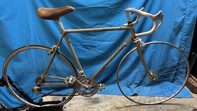 Vintage Bicycles - Ross Bike - Nelo's Cycles