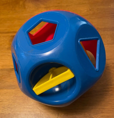 Tupperware / Tuppertoy - Shape-O Ball Toy - Red & Blue - Classic ...