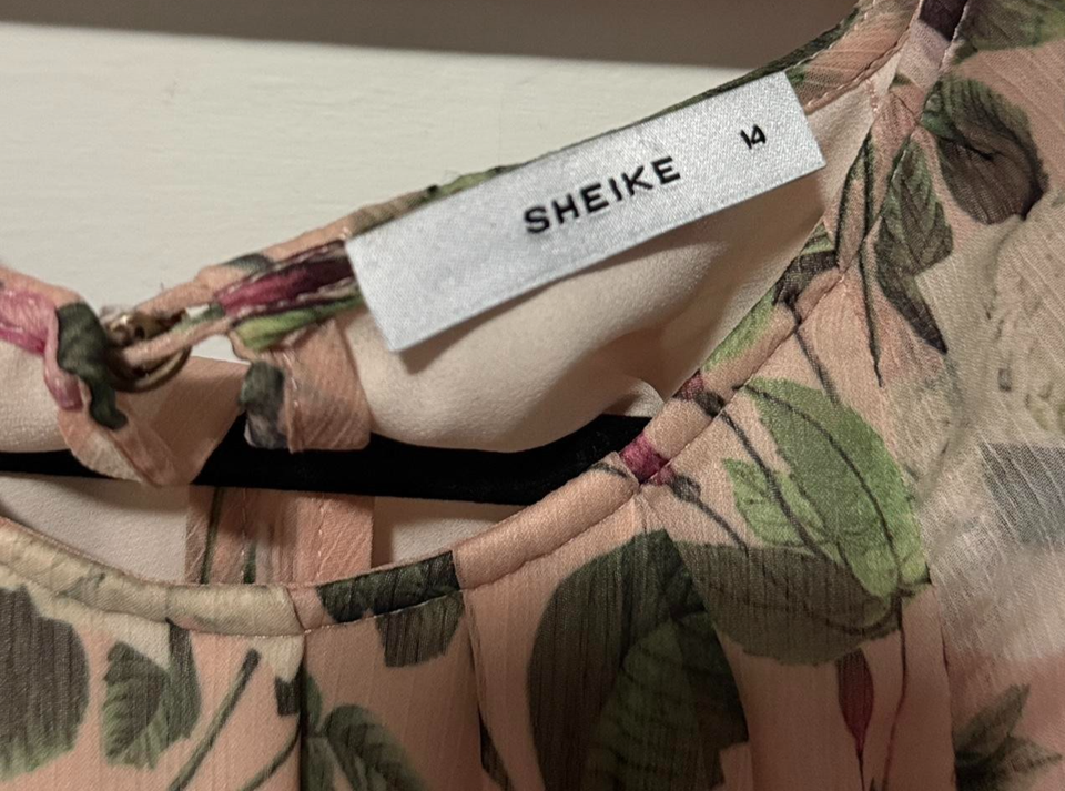 Sheike Eve Floral Dress Size AU 14 / US 10 Pink Balloon Long Sleeve ...