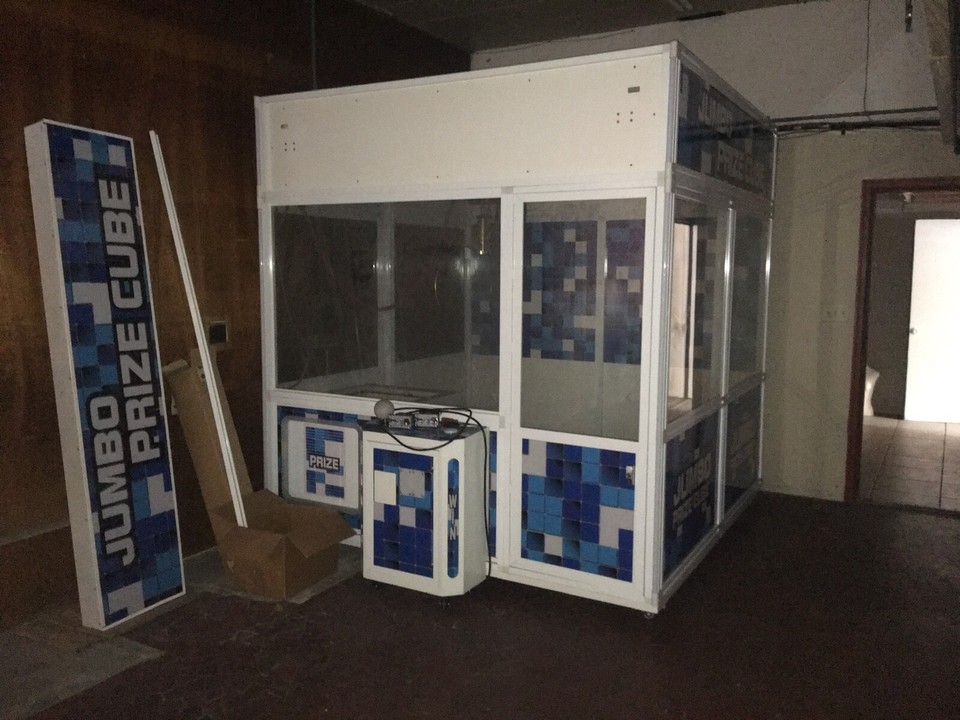 Jumbo prize cube claw machine arcade game | eBay