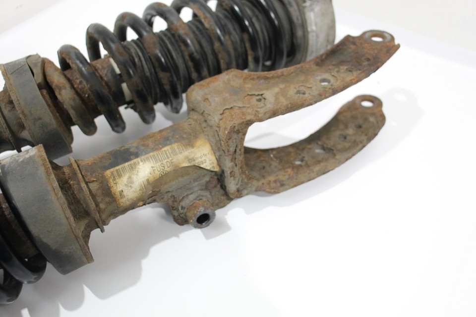 VW Touareg 7L Front Shock Absorbers and Springs Pair 7L6413031L | eBay