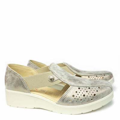 ENVAL SOFT CLOSED TOE SANDAL IN PERFORATED TAUPE LEATHER WITH ELASTICS ...