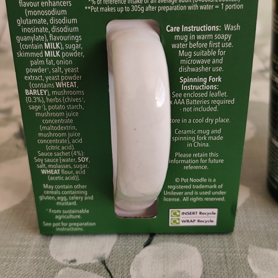 Pot Noodle Chicken & Mushroom Mug/Spinning Fork/2 Pot Noodles Boxed ...