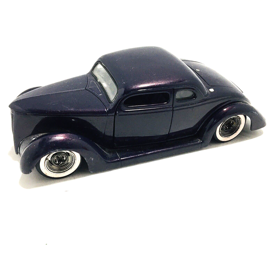 Muscle Machines Funline Ford Motor Company Purple Coupe 1/24 Diecast ...