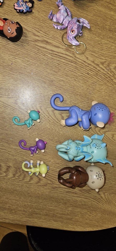 Wowee Fingerling Bundle Monkey Dragon Sloth x 6 Kingsley Noa purple ...