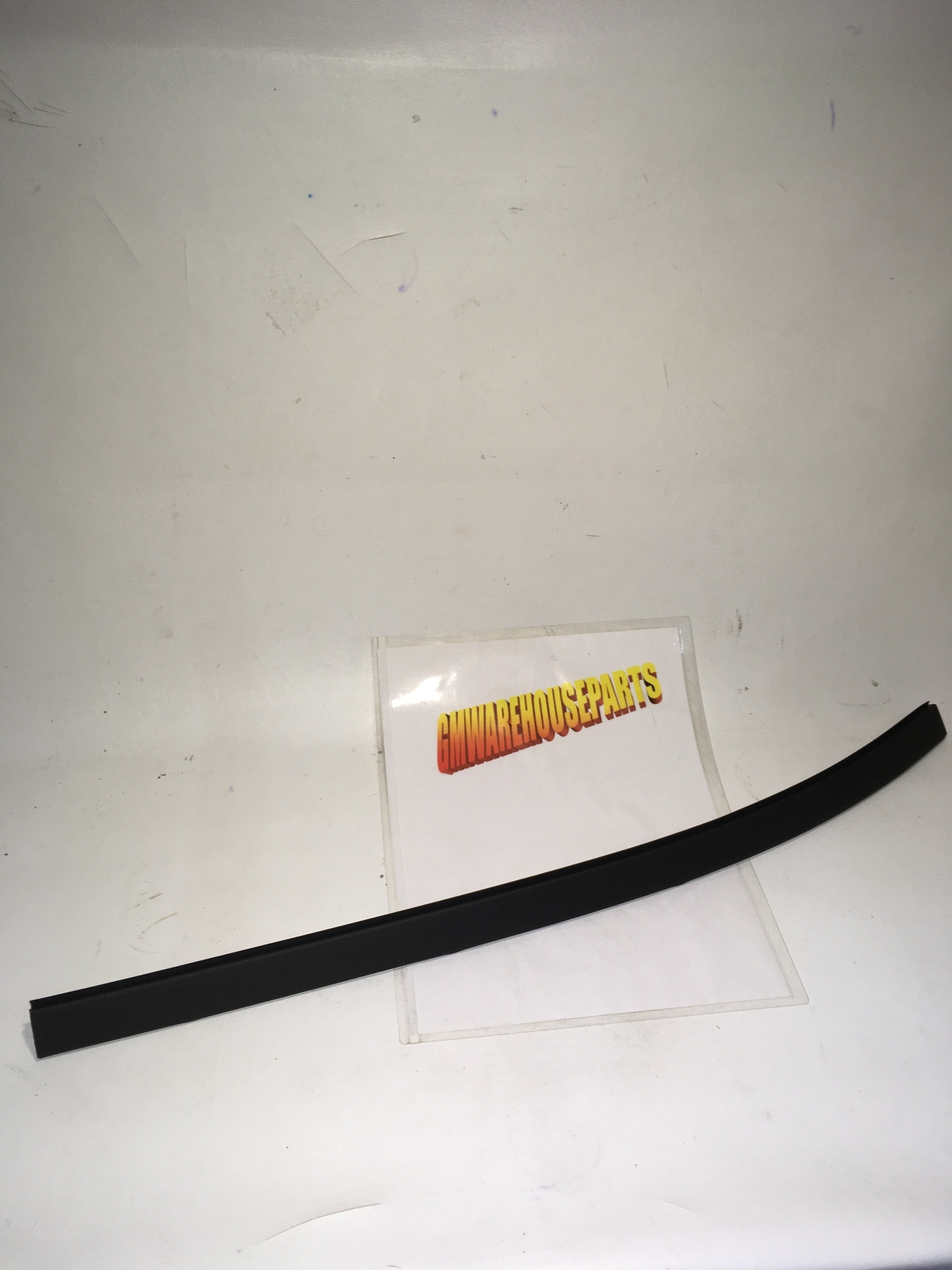 2015-2020 TAHOE YUKON DRIVERS SIDE BLACK FRONT ROOF MOLDING NEW GM ...