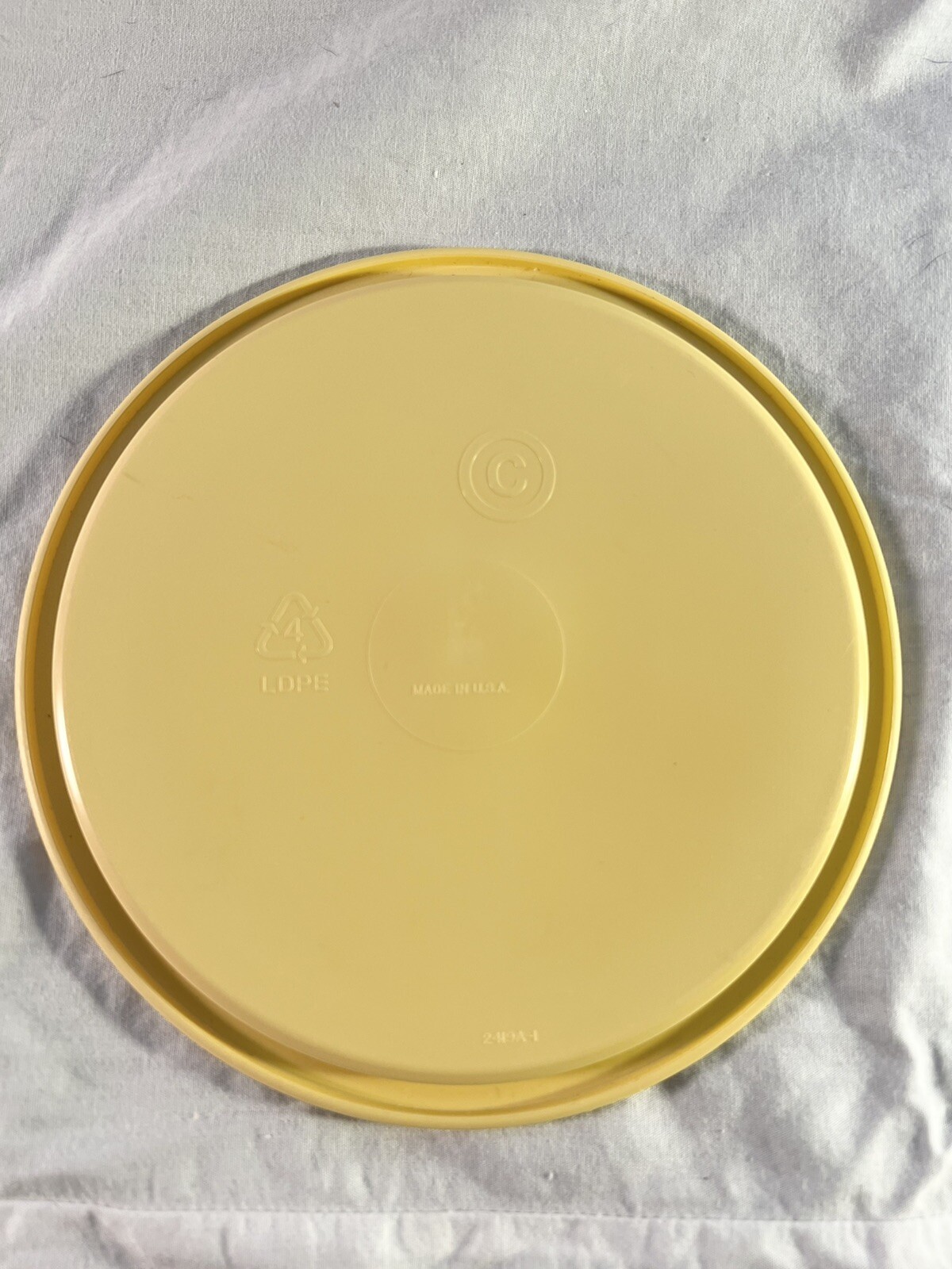 *EXCELLENT CONDITION* Vintage Yellow Tupperware LIDS ONLY - Set Of 4 ...