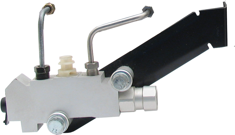67-72 Chevy Truck Master Cylinder & Combination Valve in Aluminum, Disc ...