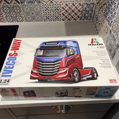 Italeri 1/24 Truck Iveco Stralis S-Way Model Kit new sealed | eBay UK
