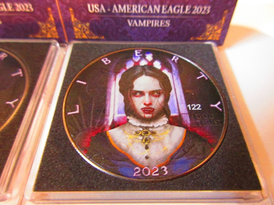 2023 VAMPIRES UV Glow-in-Dark 2 x 1oz Silver Coin Set $1 USA w ...