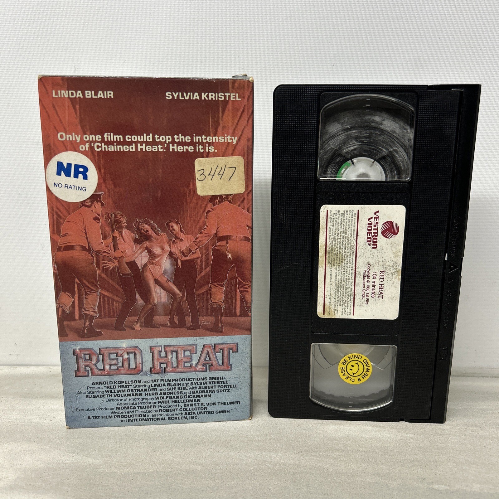 RED HEAT VHS 1985 Linda Blair Sylvia Kristel Vestron Video Ex Rental ...