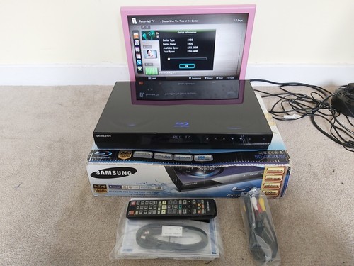 Samsung BD-C8200M Blu-Ray DVD Network Player Freeview HD 250GB HDD PVR ...