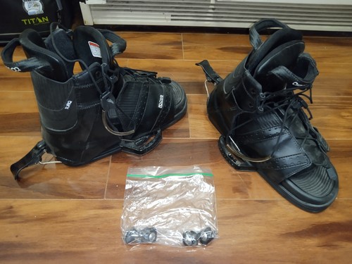 CWB Torq Hinge Tech Wakeboard Boots Bindings Size 9-12 Excellent ...