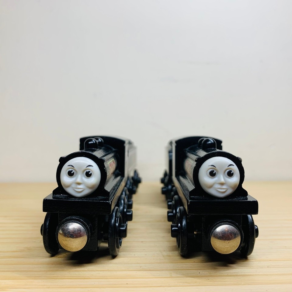 Donald & Douglas - Thomas the Tank Engine & Friends Wooden Railway ...
