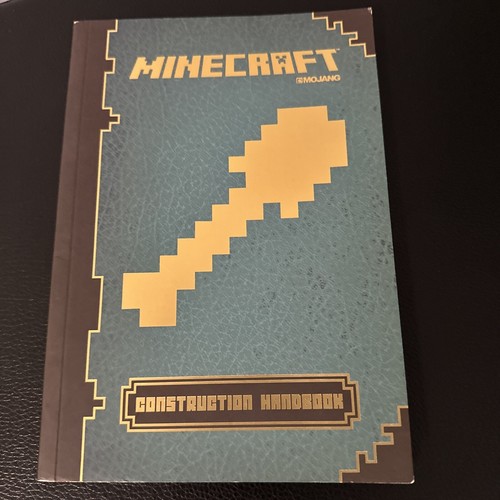 Minecraft : Construction Handbook by Mojang Staff (Trade Paperback ...