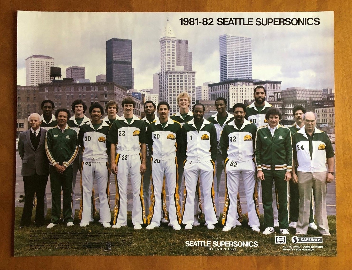 1981-82 SEATTLE SUPERSONICS TEAM POSTER - Gus, Sikma, Brown, Shelton ...