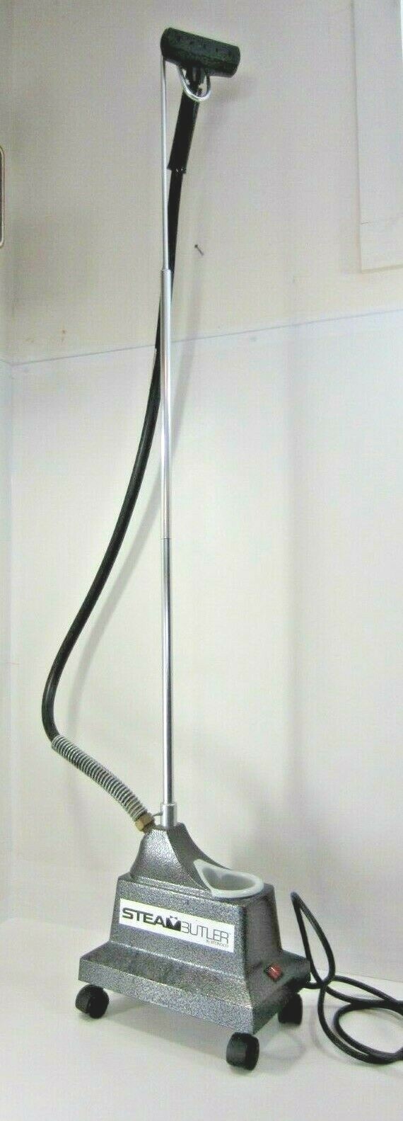 Econoco ST300 - Steam Butler Heavy Duty Garment Steamer - No Bottle | eBay