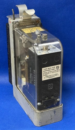 Union Switch & Signal PN-150T Time Element D.C. Relay 1/2-5 Min 12 ...