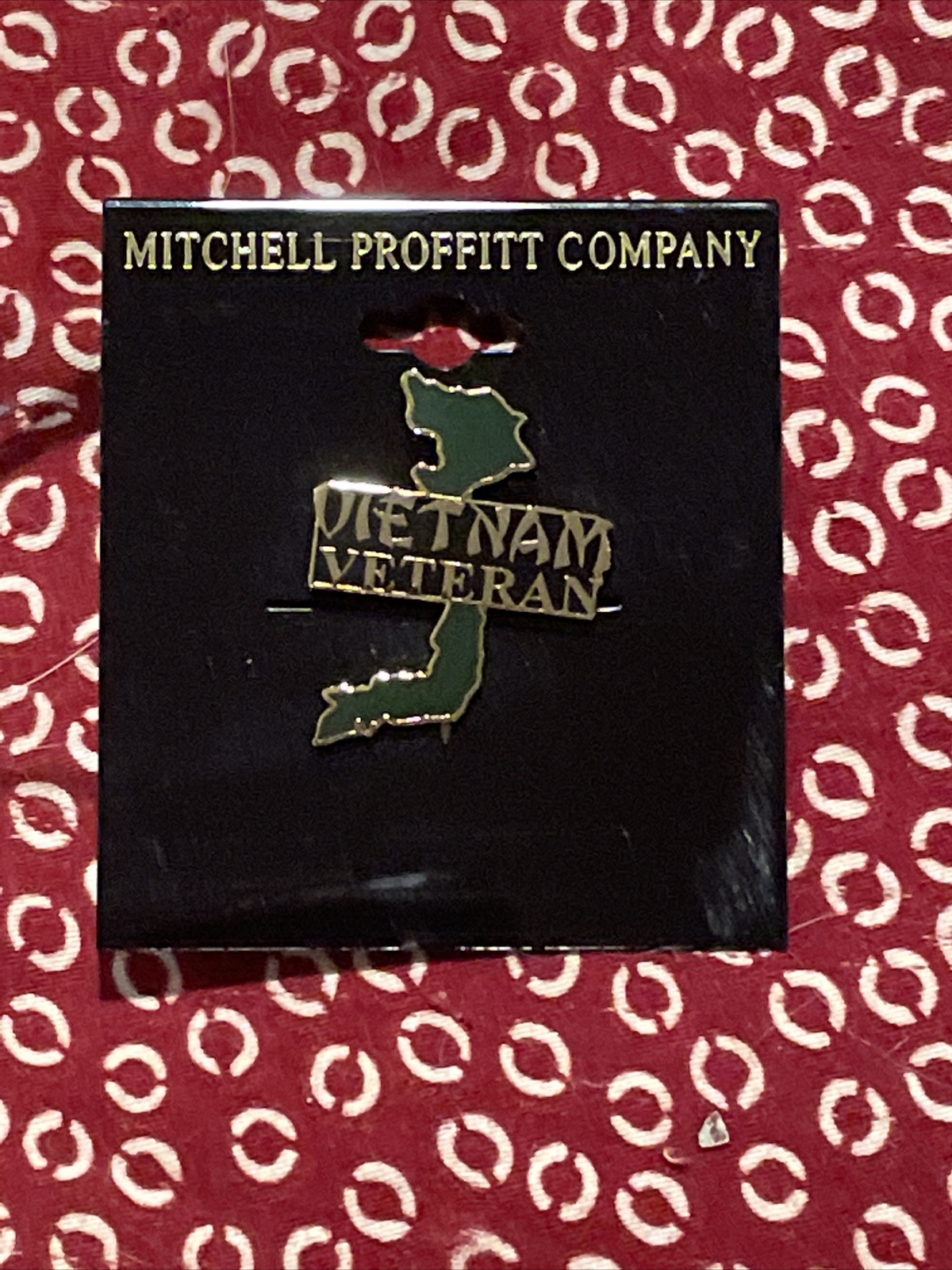 Mitchell Proffitt Company Vietnam Veteran Green Country Lapel Pin | eBay