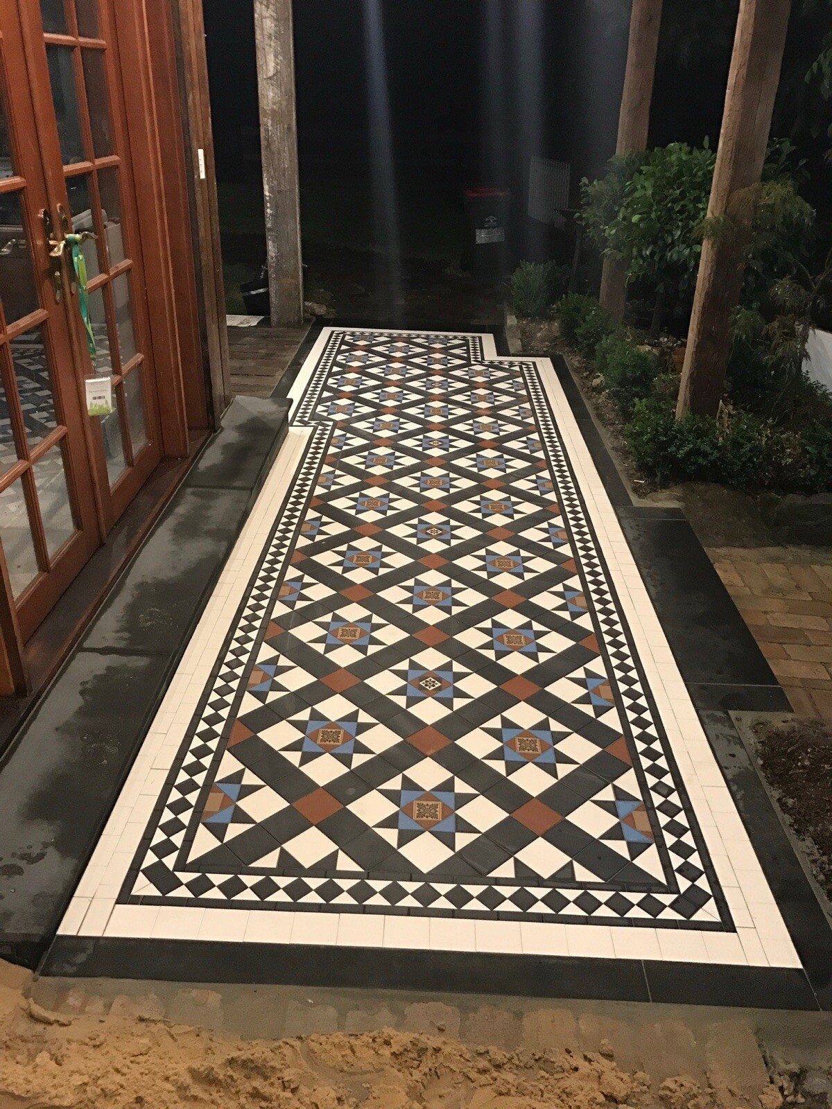 Traditional federation floor tiles / Victorian & Federation tiles ...