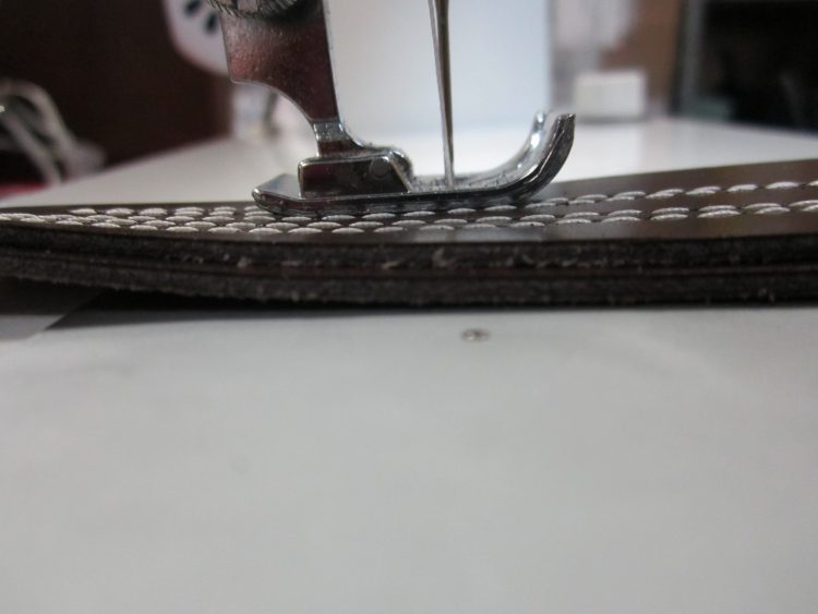 INDUSTRIAL STRENGTH OMEGA sewing machine HEAVY DUTY for upholstery ...