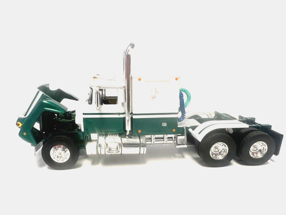 DCP FIRST GEAR 1/64 SCALE R MODEL MACK FLAT TOP SLEEPER, WHITE & GREEN ...