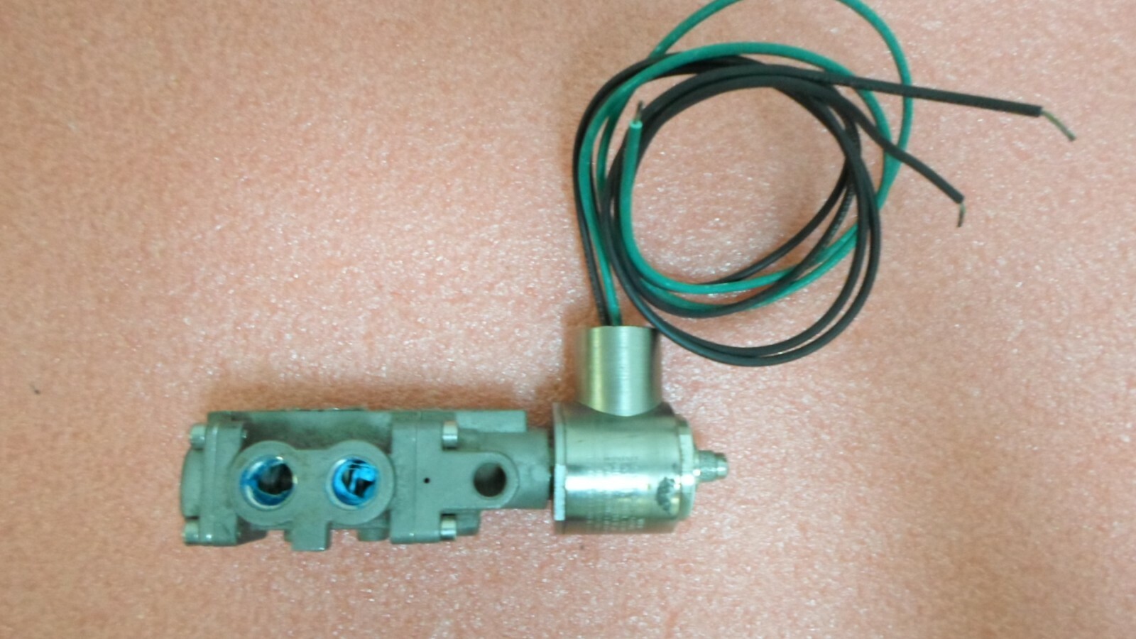 VERSA CSG-3321-316-ST-XX-D024 3-WAY SOLENOID VALVE | eBay