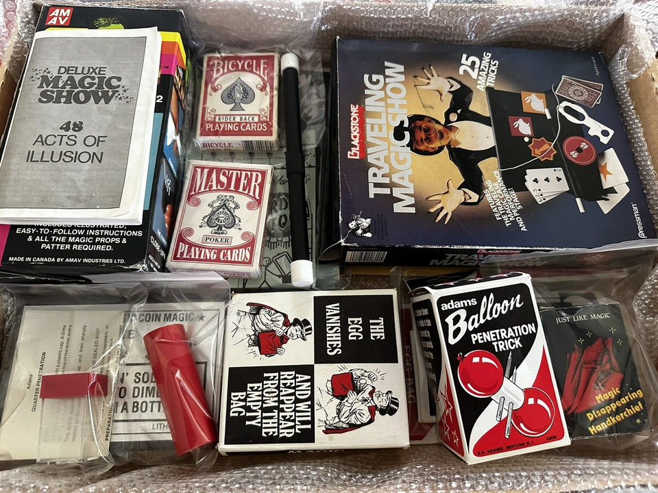 Vintage 1987 GREAT HOUDINI DELUXE MAGIC SET #954 + Extra sets by ...