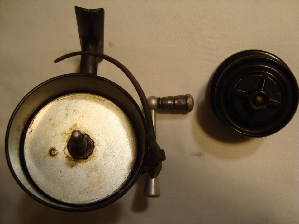 RARE "THE MITCHELL 300" - 3rd VERSION HALF BAIL SPINNING REEL- no ...