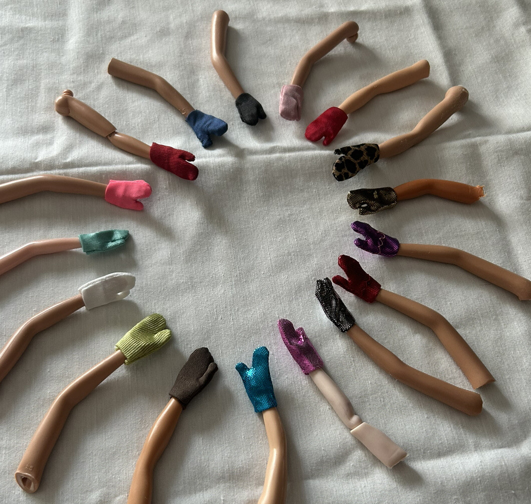 Fit BARBIE DOLL GLOVES 40+colors CHOOSE 1 Pr ONLY 🦋 | eBay