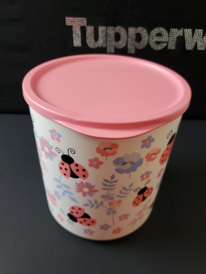 New Tupperware Cubix Round Pink Ladybugs Canister 3.3 / 14 Cup Ladybug ...