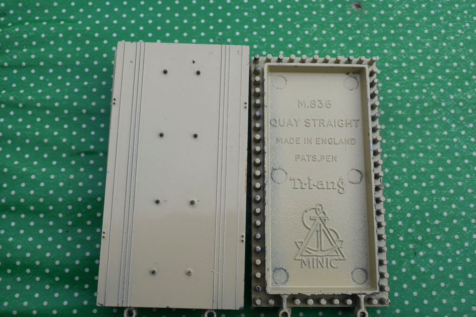 TRIANG MINIC SHIPS Job Lot vintage Ships Harbour Quay Accessories ...