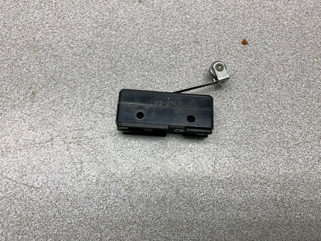 UND. LAB. INC. NO. 4442 MICRO SWITCH BZ-2RL2 For Dehumidifier Genuine ...