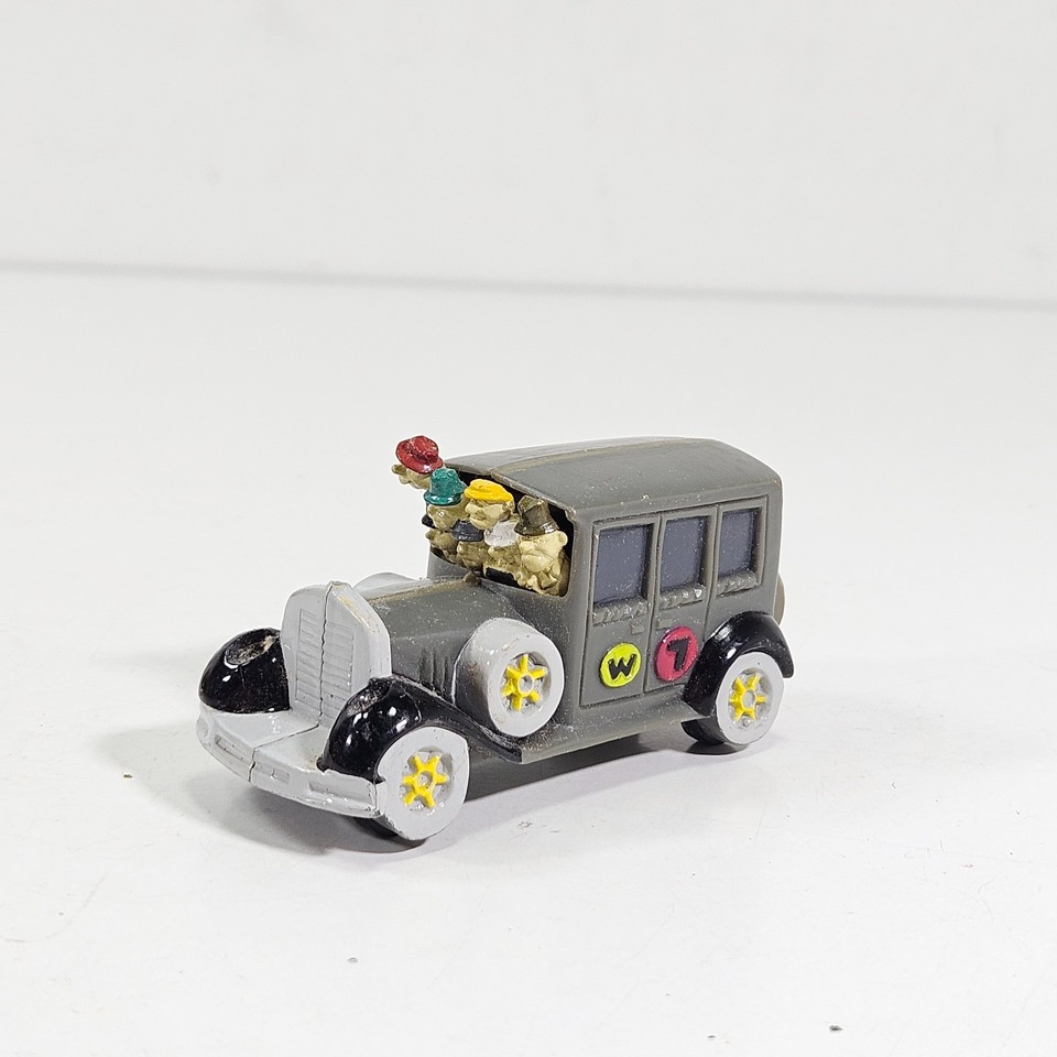 Wacky Races # 7 Roaring Plenty Ant Hill Mob Figure Konami Hanna-Barbera ...