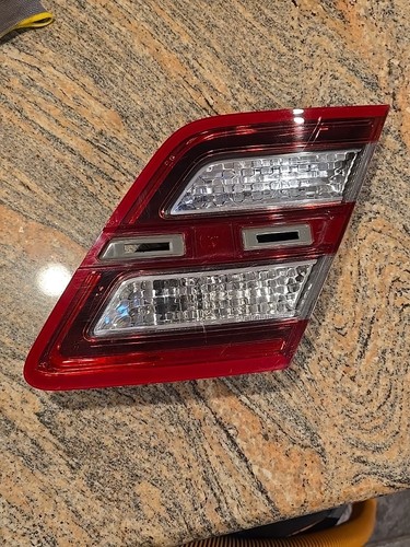 2017 Ford Taurus trunk mounted police package tail lights | eBay